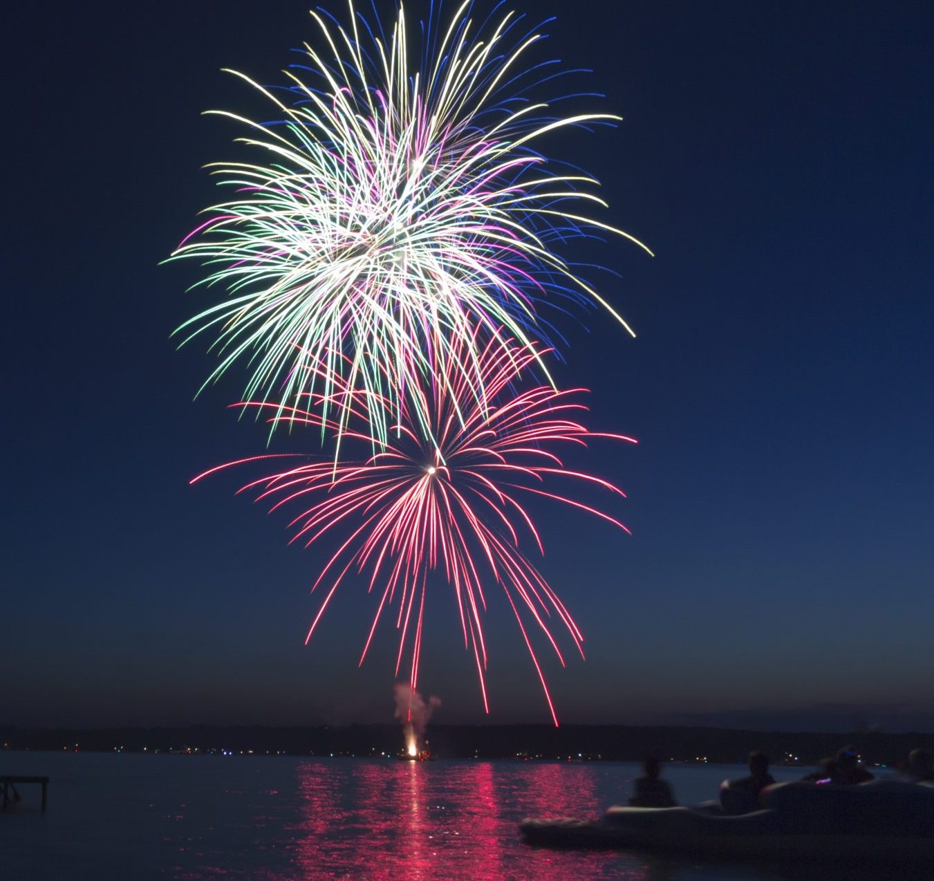 Fireworks Show from the Water - Hilton Head, SC | HiltonHead.com
